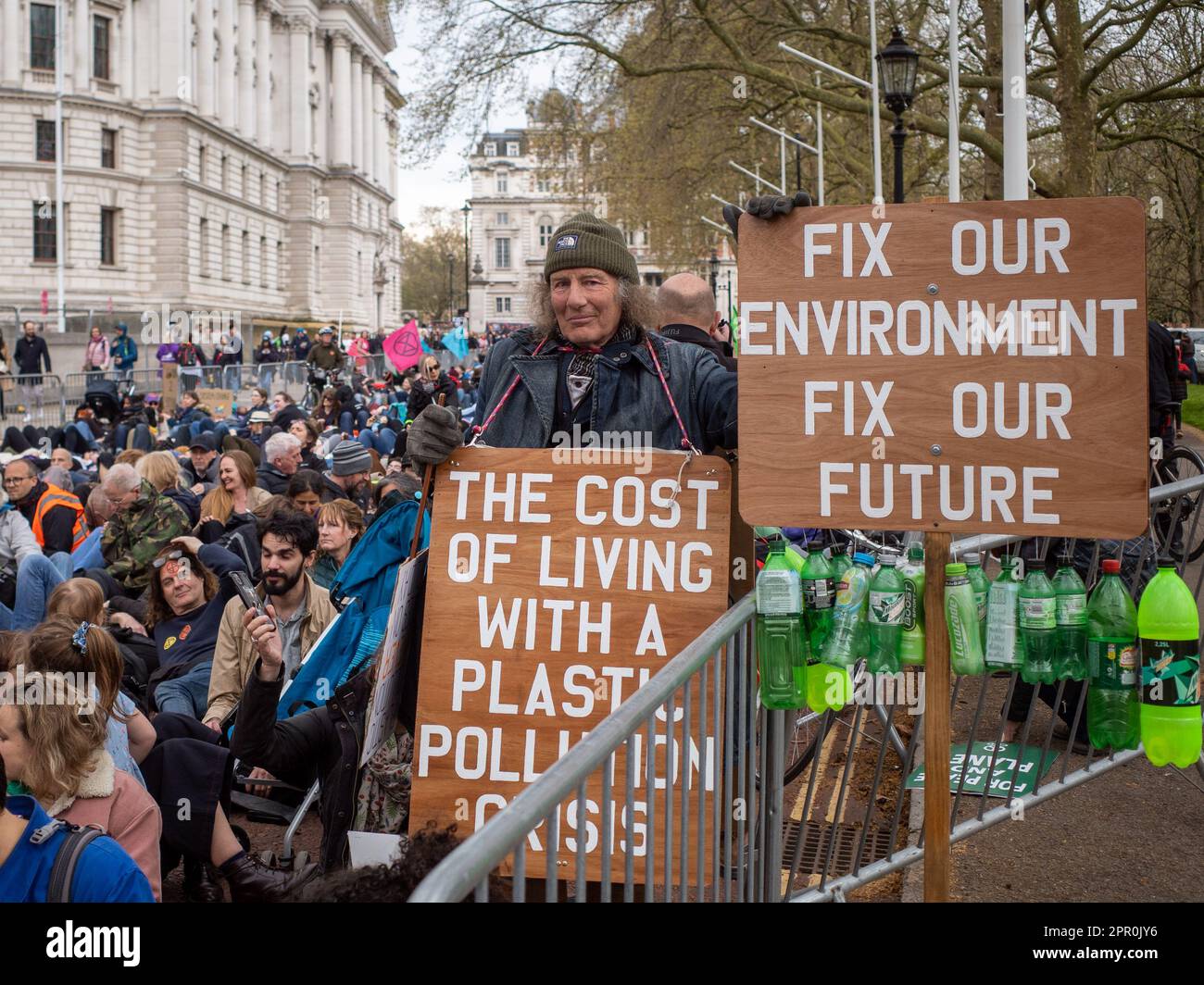 Fix our environment placard hi-res stock photography and images - Alamy
