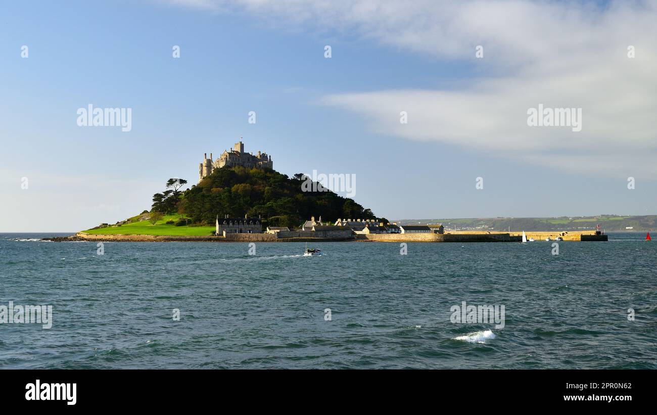 Michael mount cornwall hall hi-res stock photography and images - Alamy