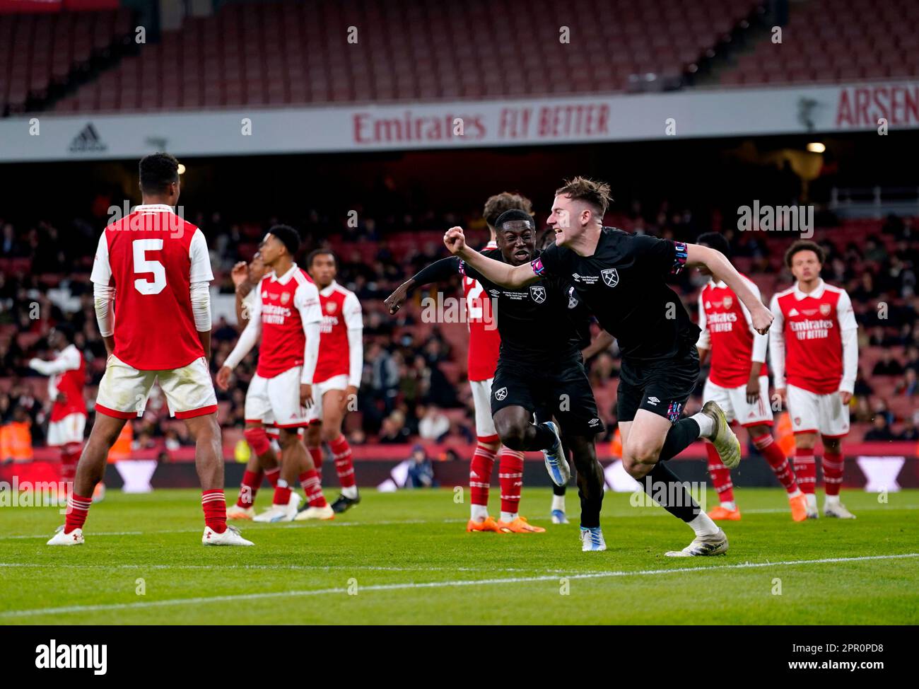 Man utd ampics hi-res stock photography and images - Alamy