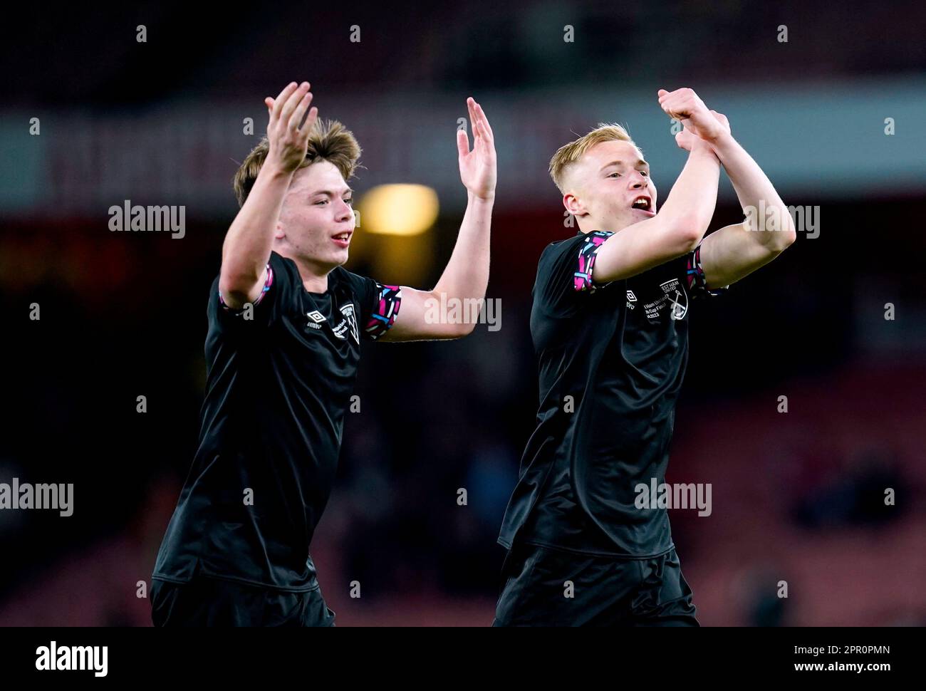 Kelly ryan hi-res stock photography and images - Alamy