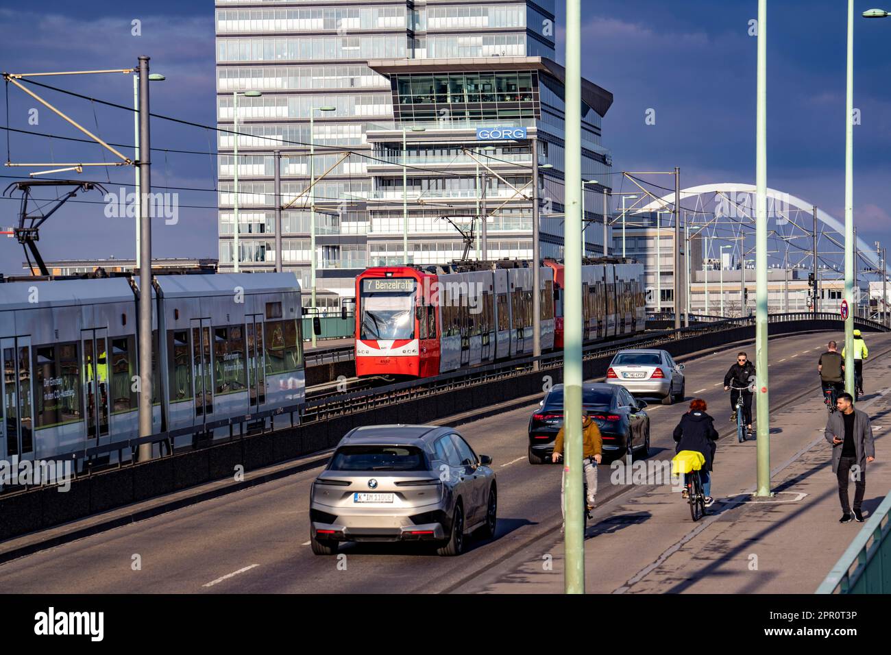 Kennedyufer in Cologne Deutz, on the Rhine, Lanxess Tower ...