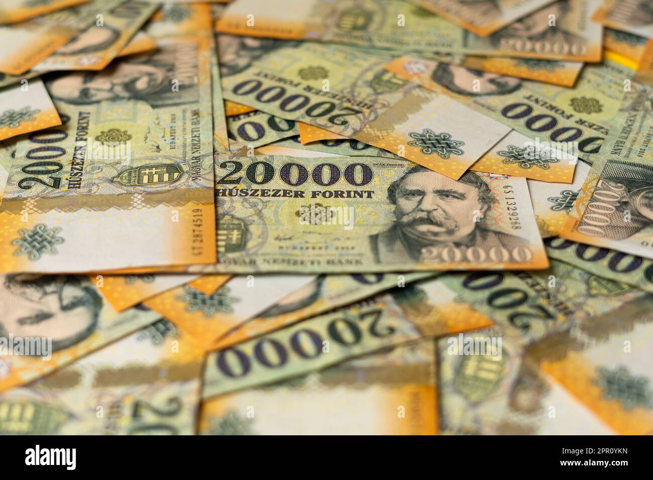 Hungarian HUF 20,000 banknotes on each other Stock Photo - Alamy