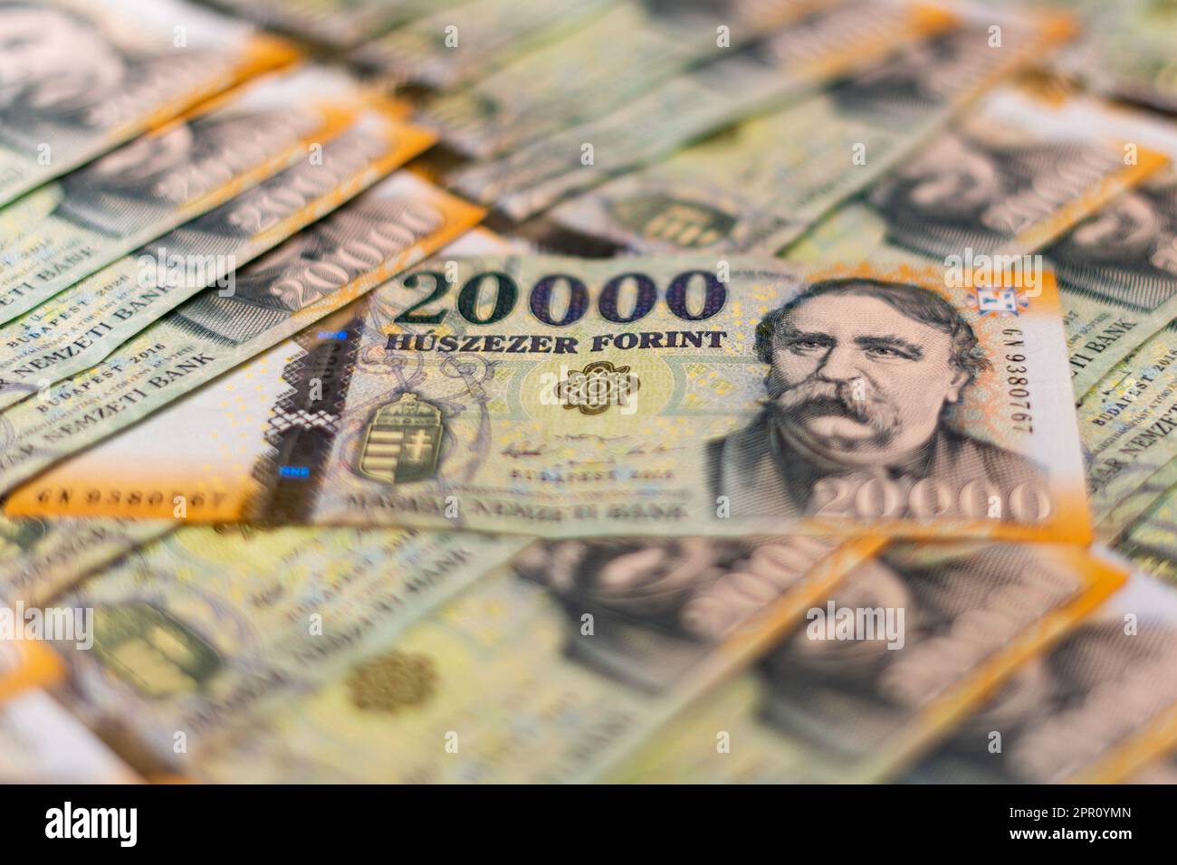 Hungarian HUF 20,000 banknotes on each other Stock Photo - Alamy