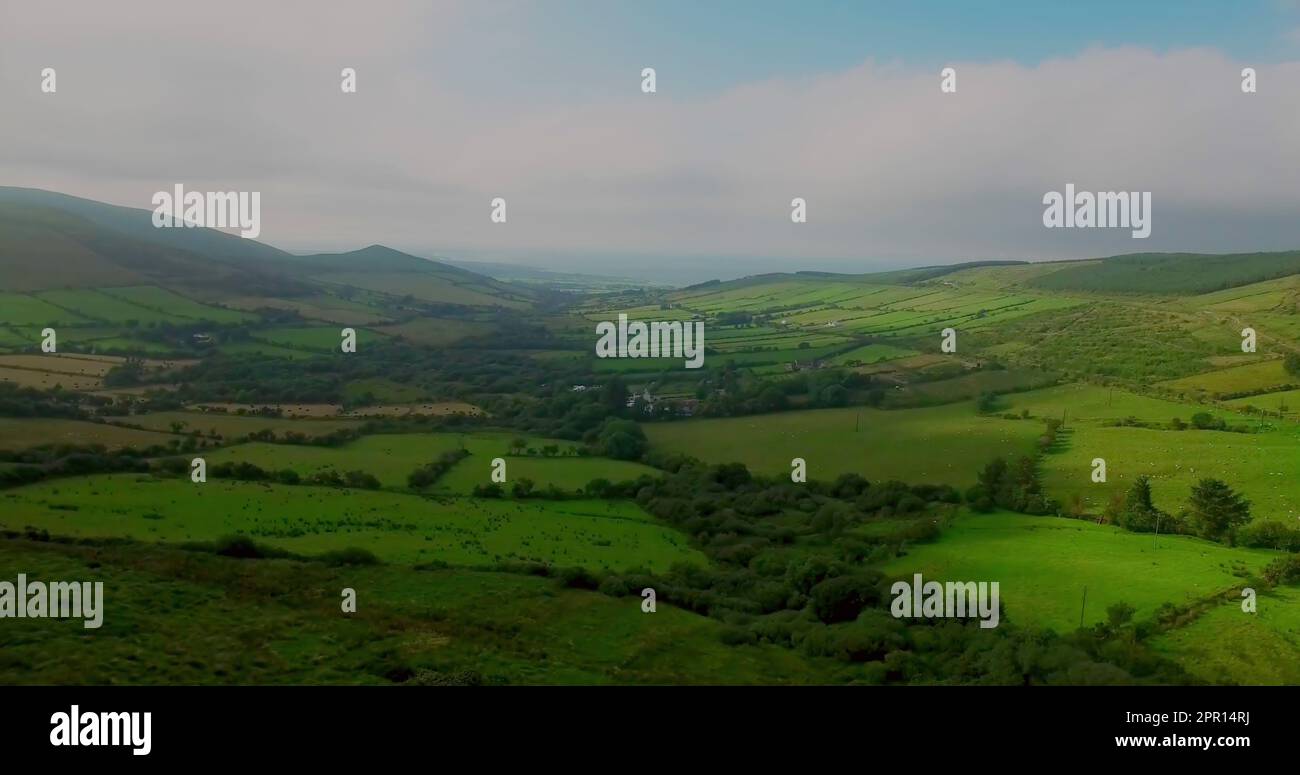 Beautiful field view hi-res stock photography and images - Alamy