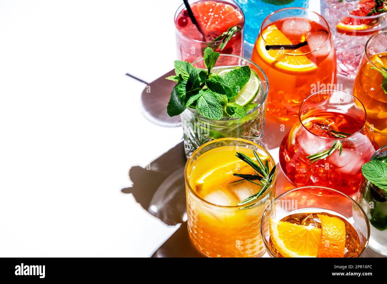 Set various alcoholic beverages hi-res stock photography and images - Alamy