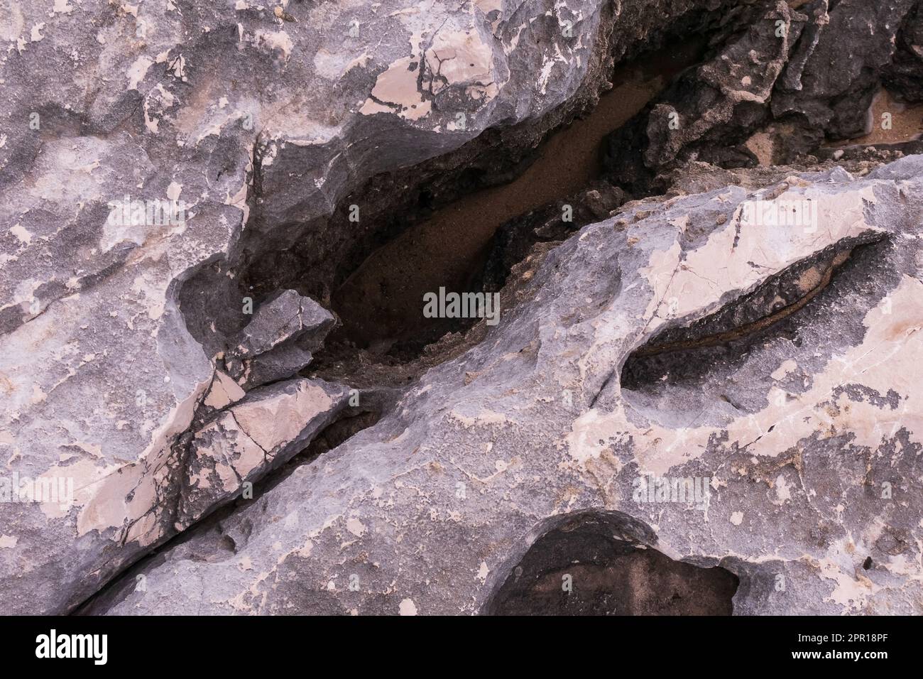 Cleft in the rocks top view Stock Photo - Alamy