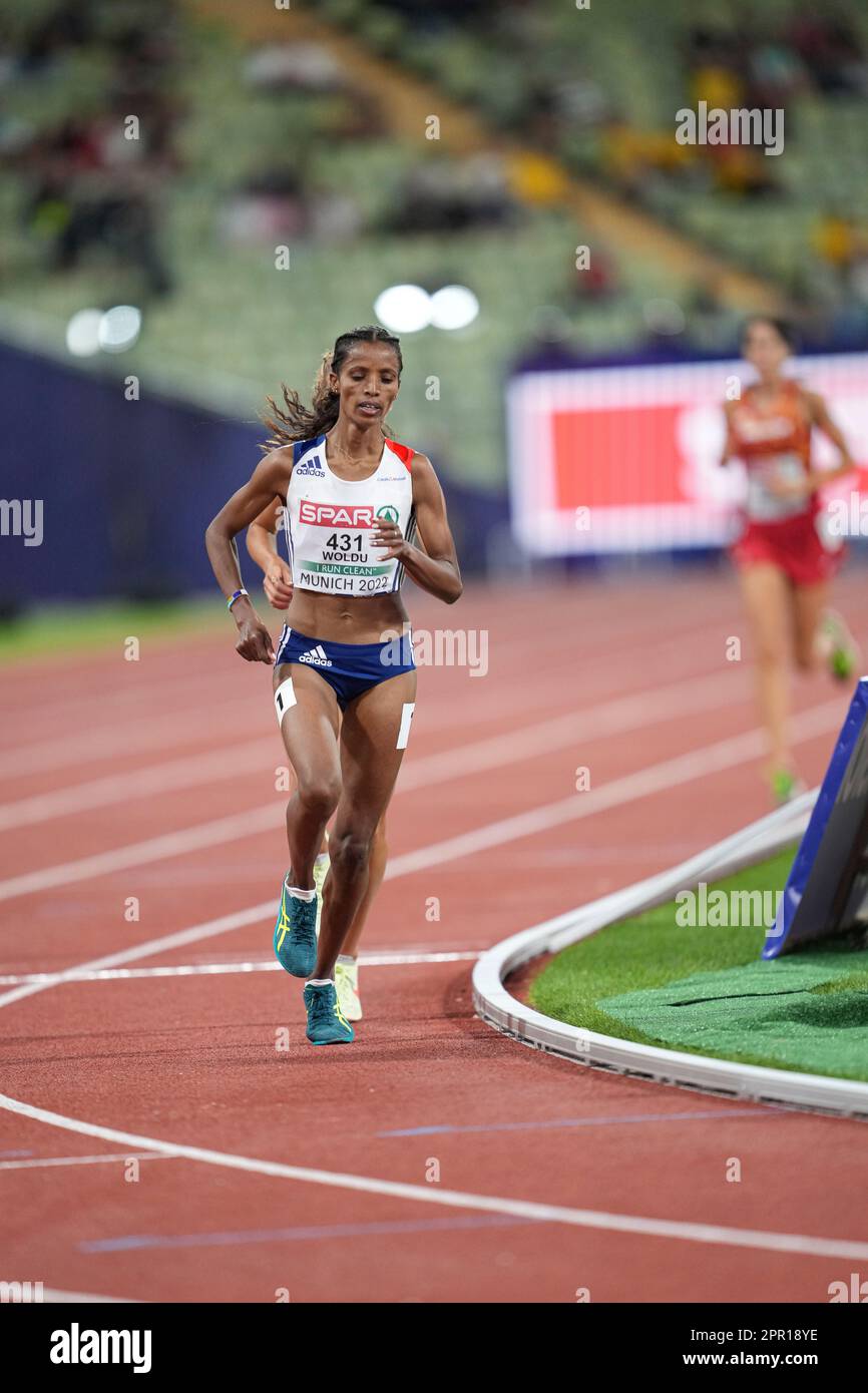 Mekdes Woldu participating in the 10.000 meters at the 2022 European ...