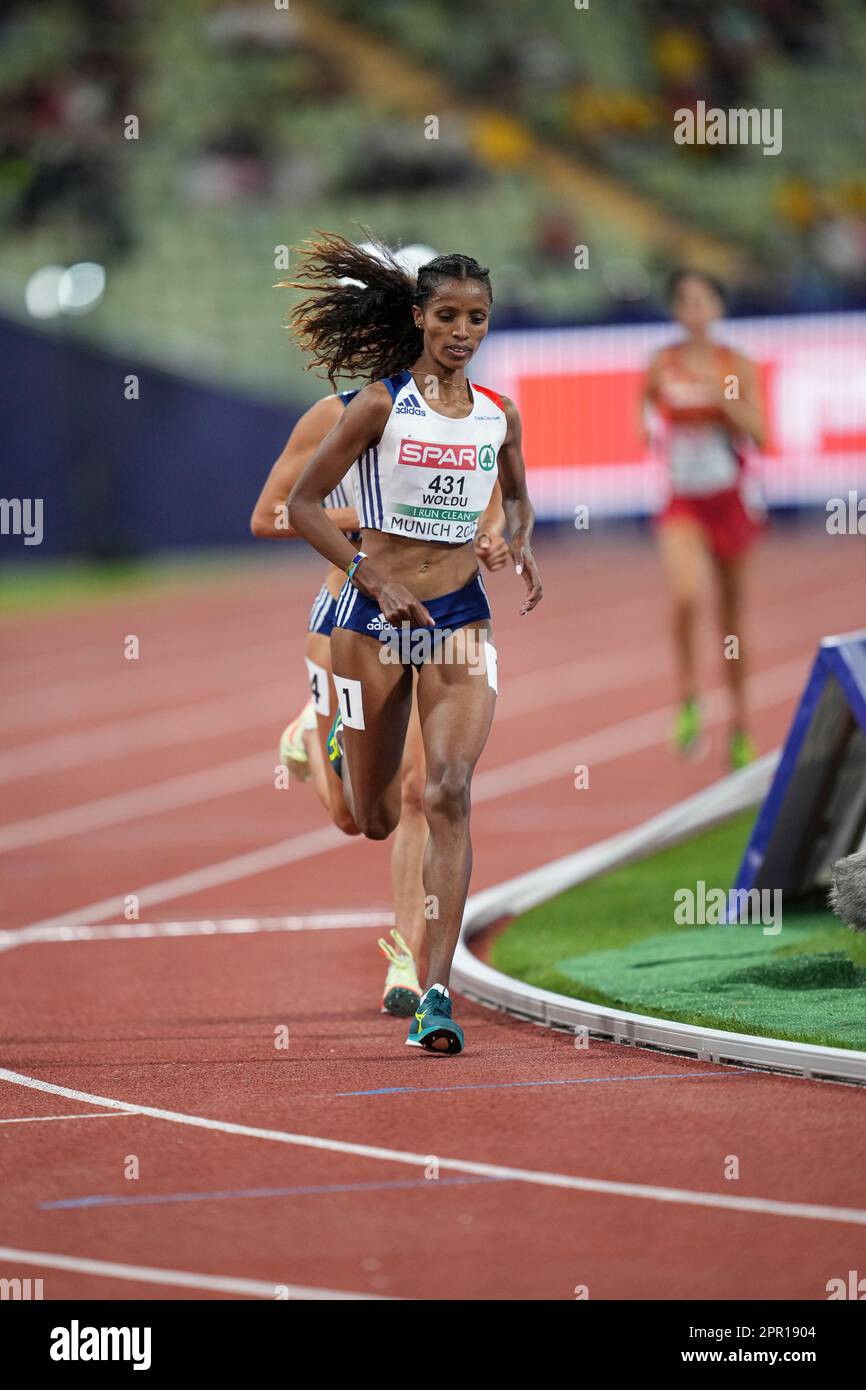 Mekdes Woldu participating in the 10.000 meters at the 2022 European ...
