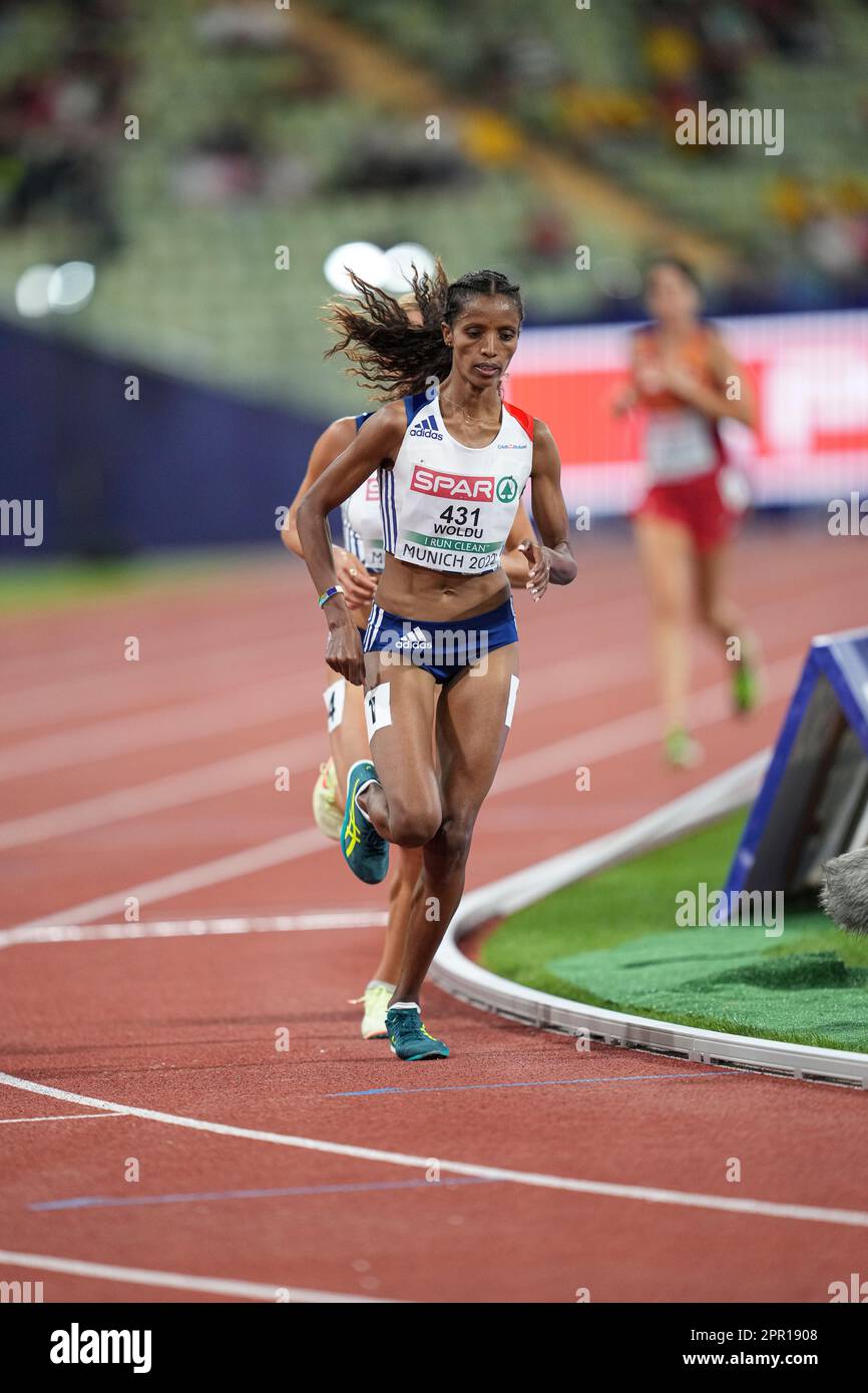 Mekdes Woldu participating in the 10.000 meters at the 2022 European ...