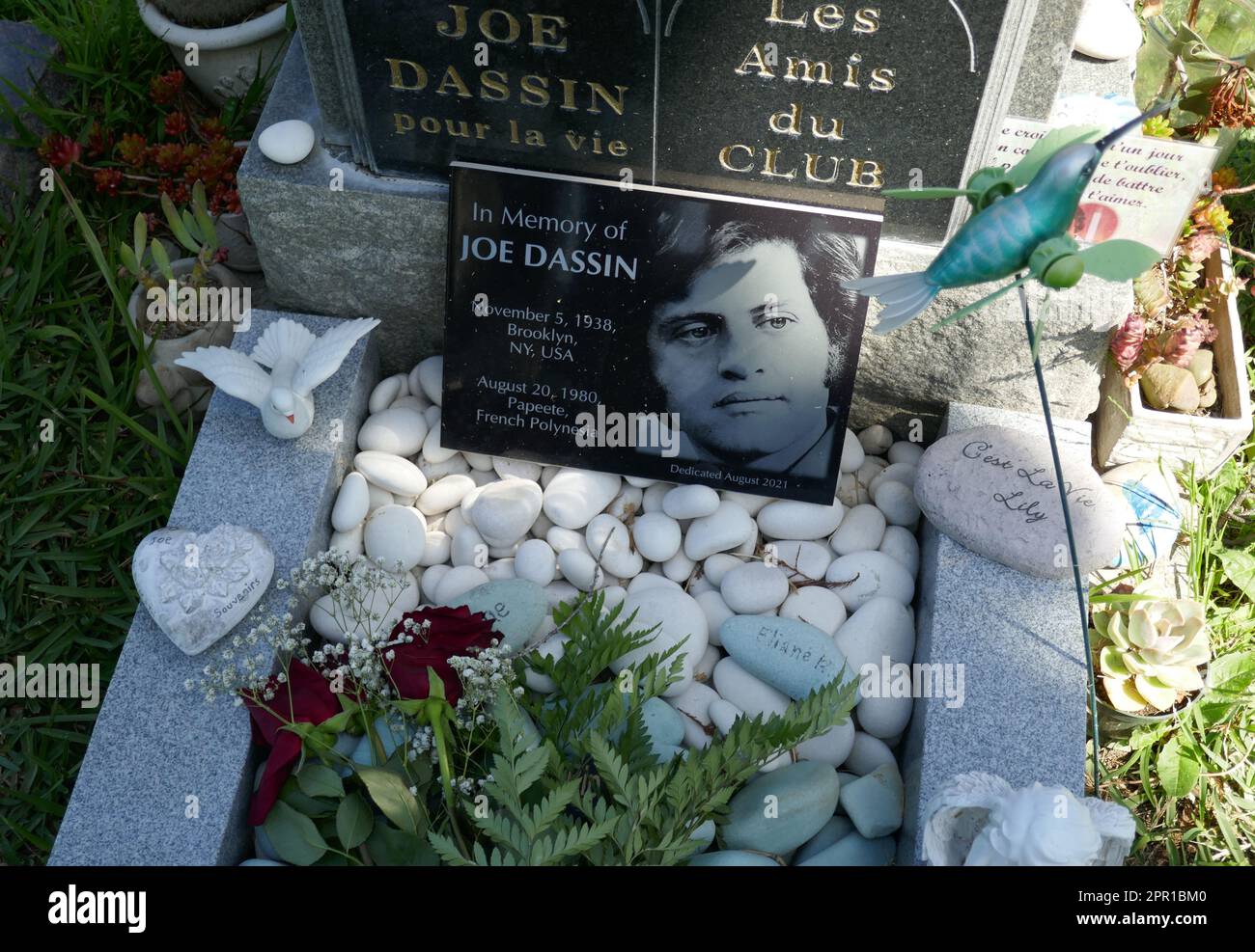 Los Angeles, California, USA 22nd April 2023 Singer/songwriter Joe ...