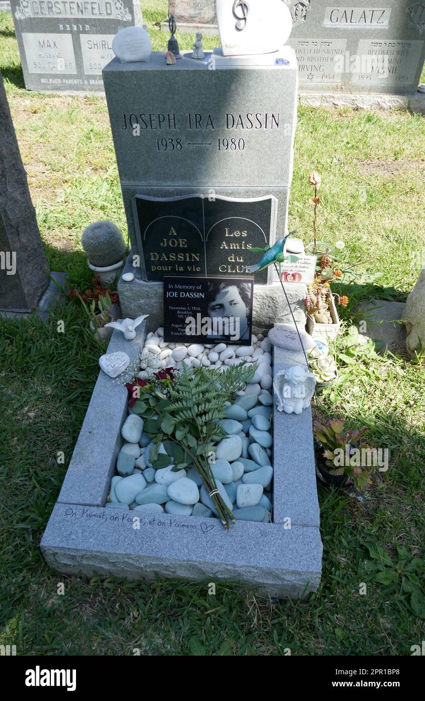 Los Angeles, California, USA 22nd April 2023 Singer/songwriter Joe ...