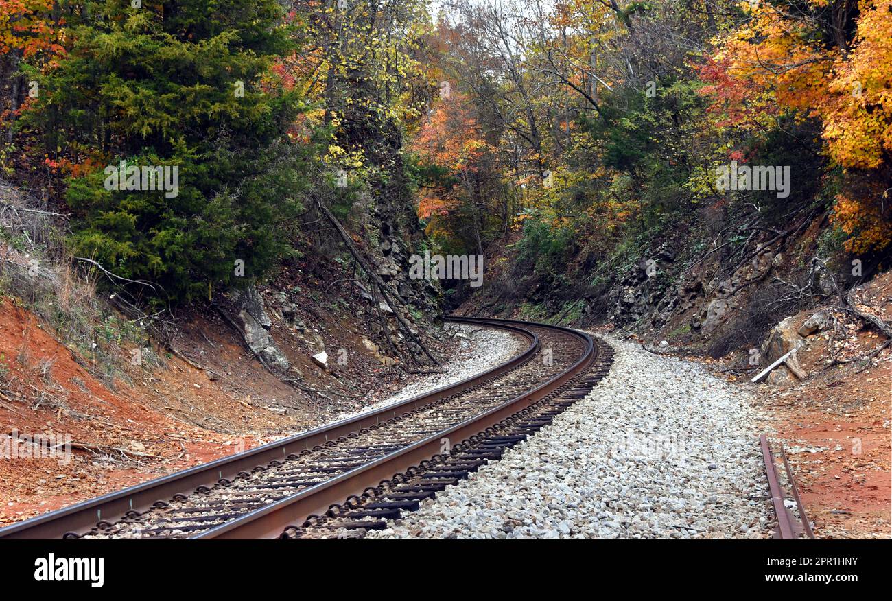 Curving railroad track, near Kingsport, Tennessee, disappears into the ...