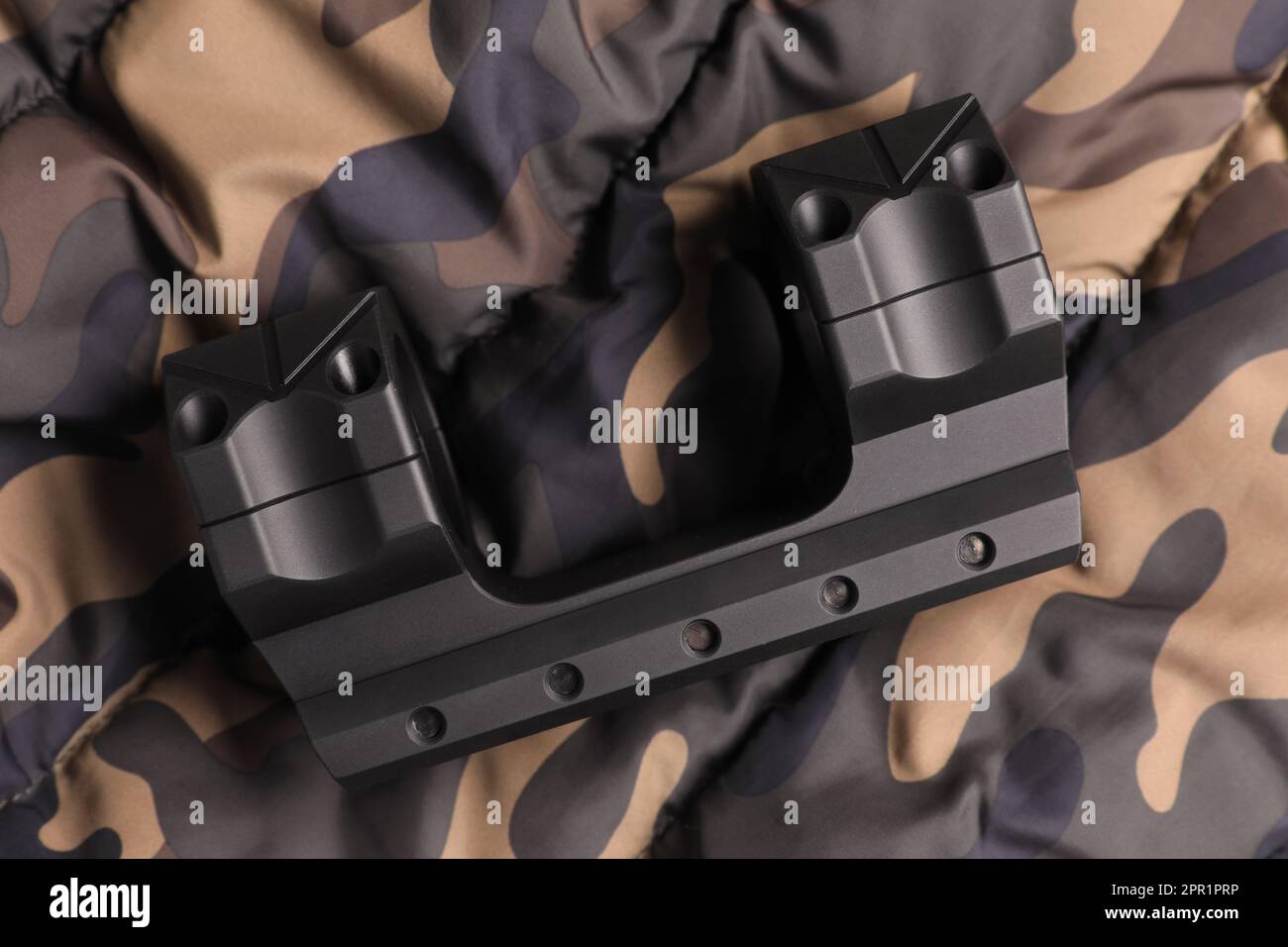 Quick disconnect sniper cantilever scope mount on fabric with ...