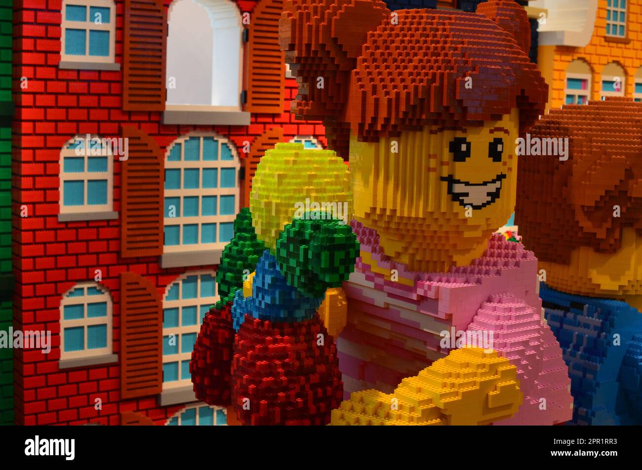 AMSTERDAM, NETHERLANDS - AUGUST 06, 2022: Human figures made with ...