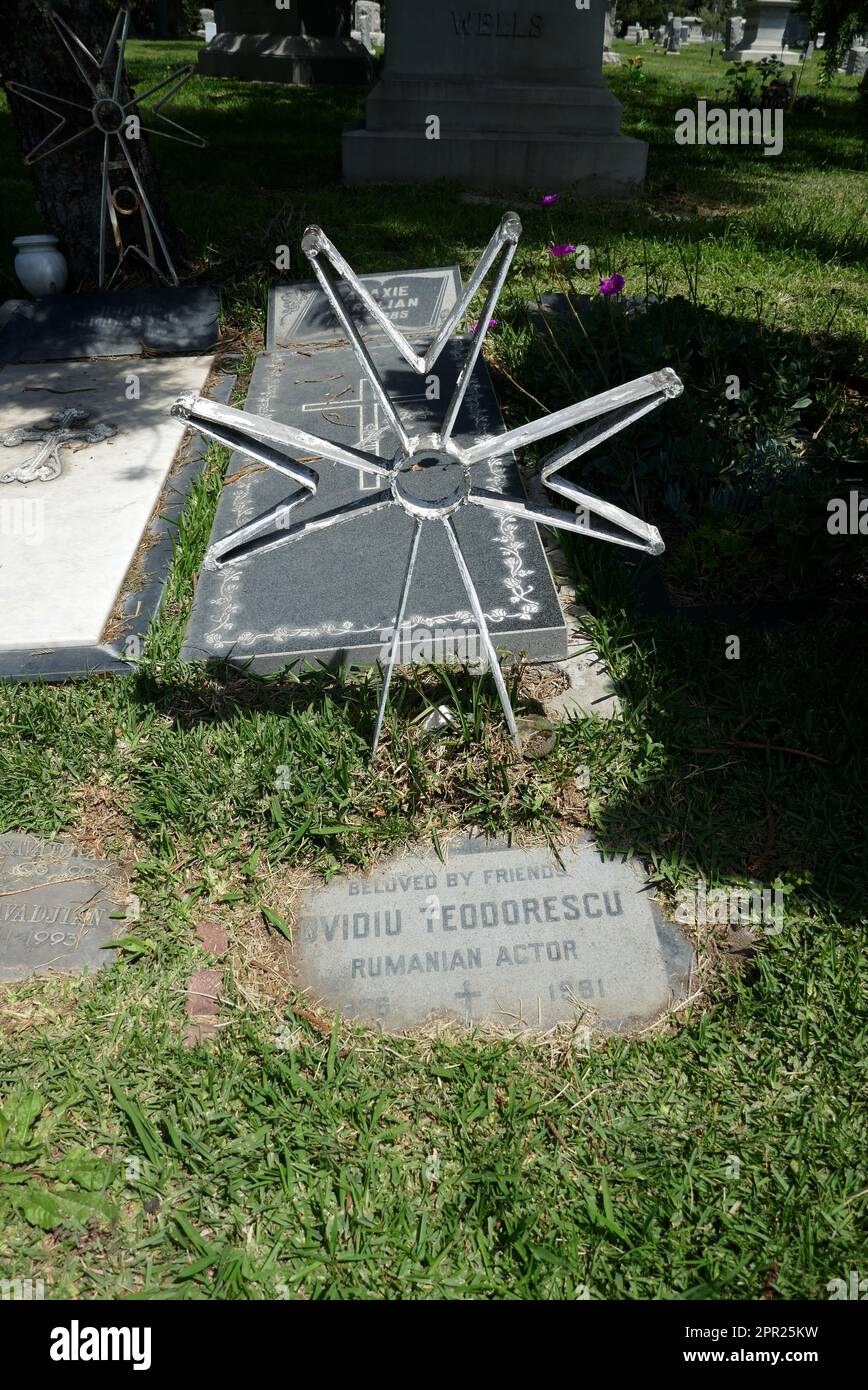 Ovid teodorescu hi-res stock photography and images - Alamy