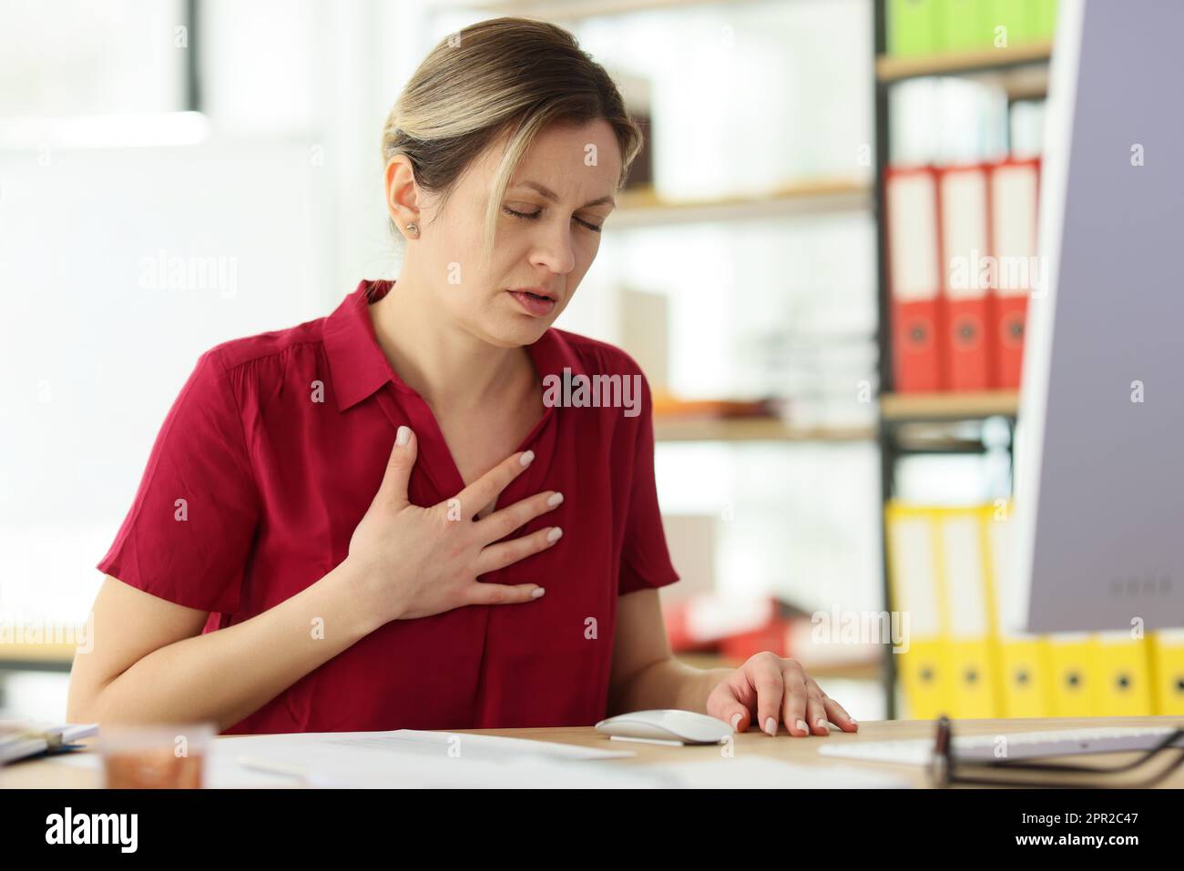 Chest breathe hi-res stock photography and images - Alamy