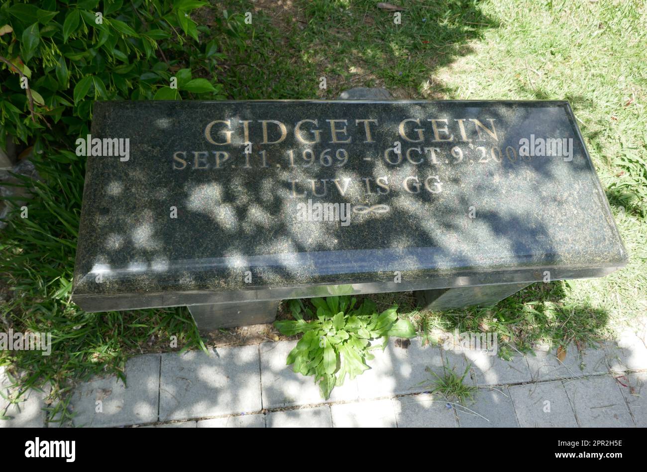 Los Angeles, California, USA 22nd April 2023 Musician Gidget Gein Grave ...