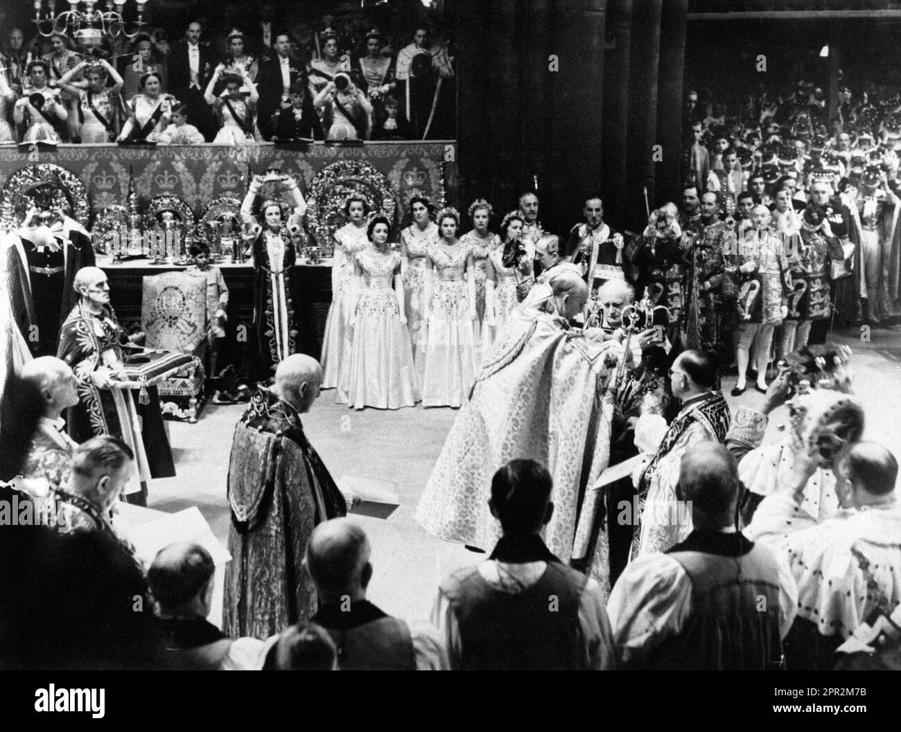 File photo dated 02/06/53 of Queen Elizabeth II being crowned by the ...