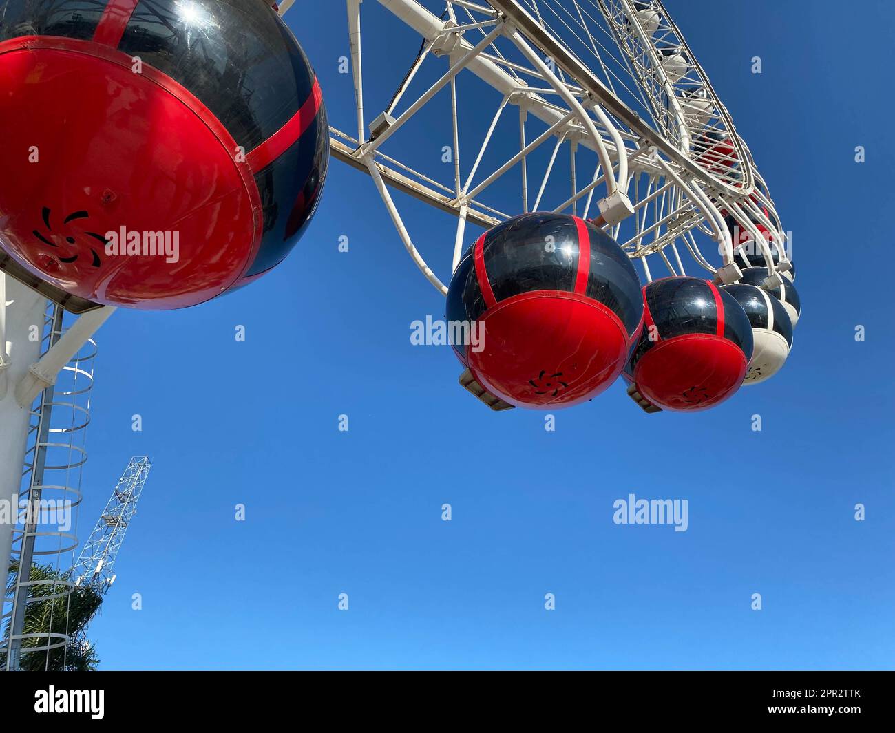 Ferris wheel view booths hi-res stock photography and images - Alamy