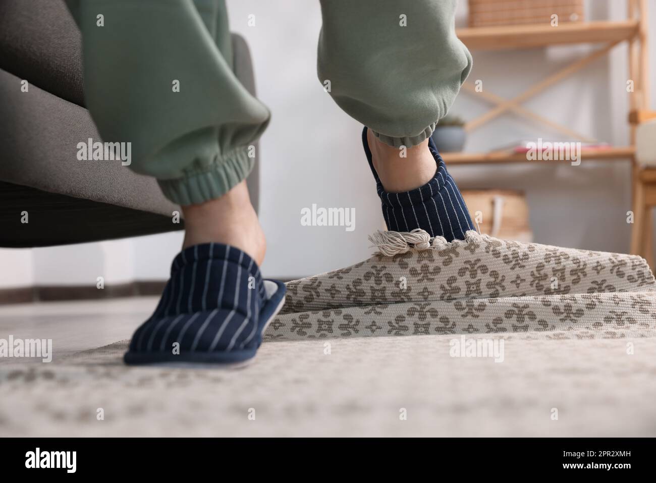 Tripping man falling hi-res stock photography and images - Alamy