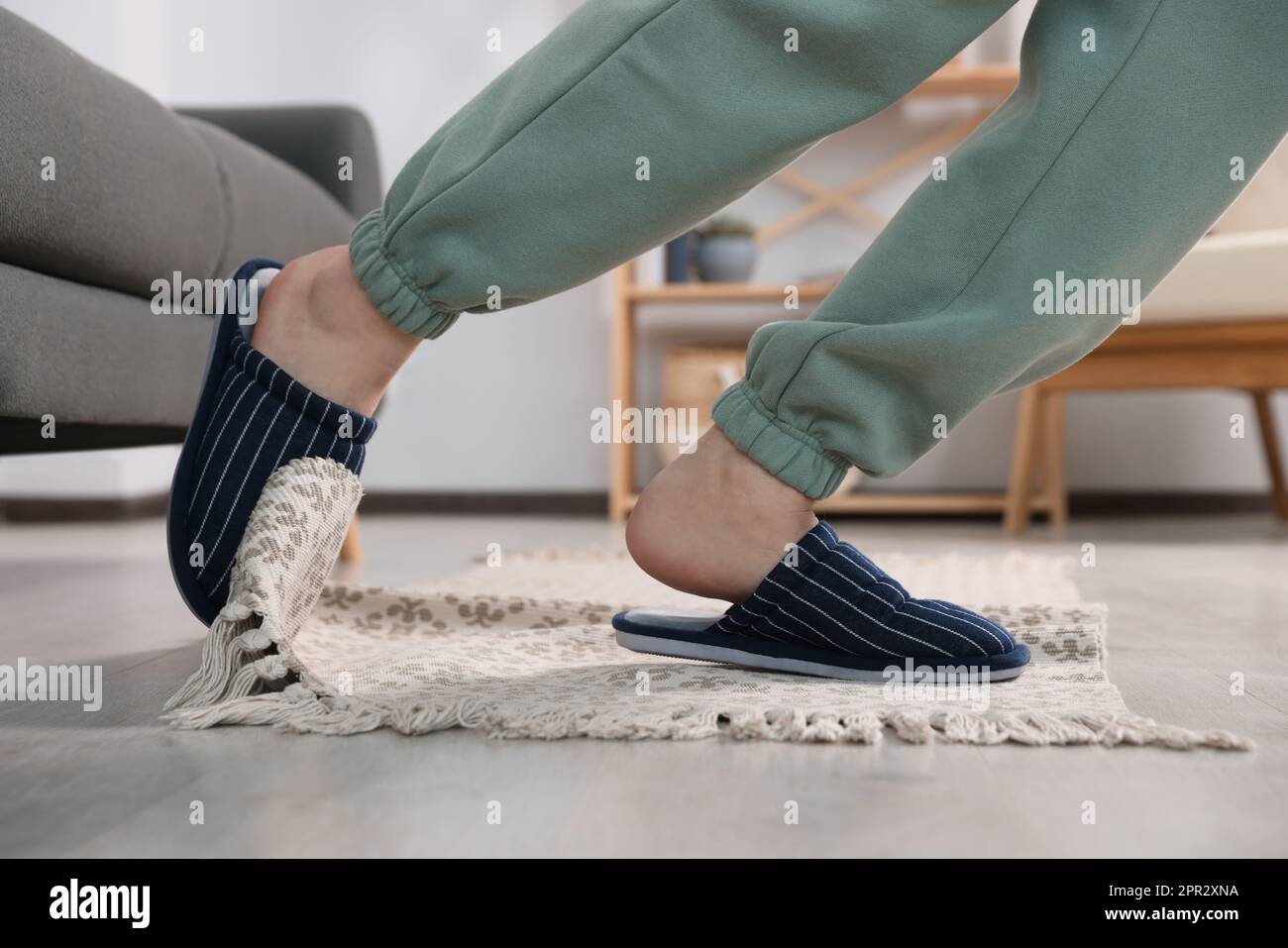 Tripping man falling hi-res stock photography and images - Alamy