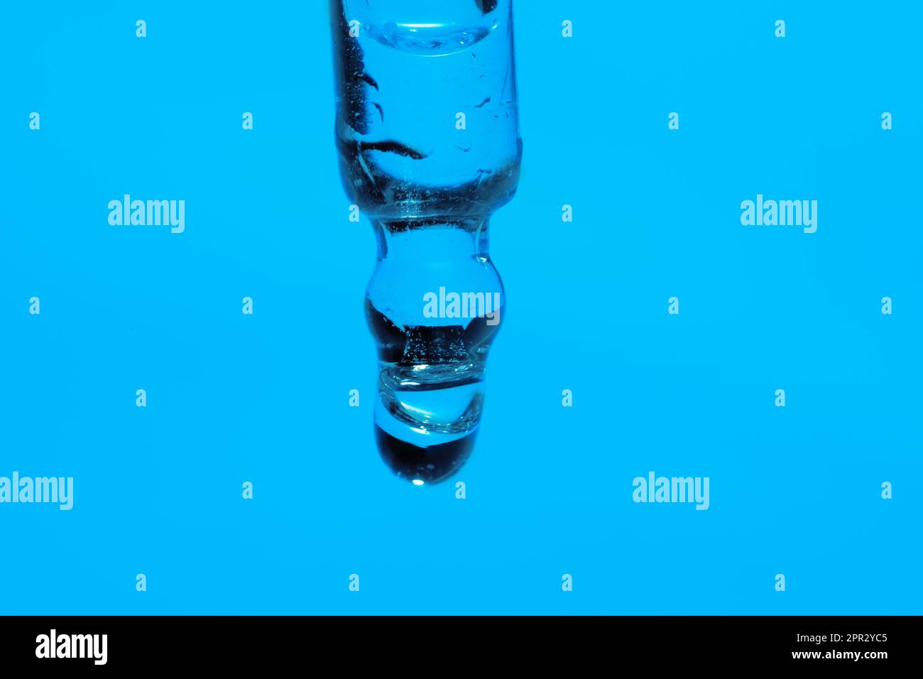 Dripping face hi-res stock photography and images - Alamy