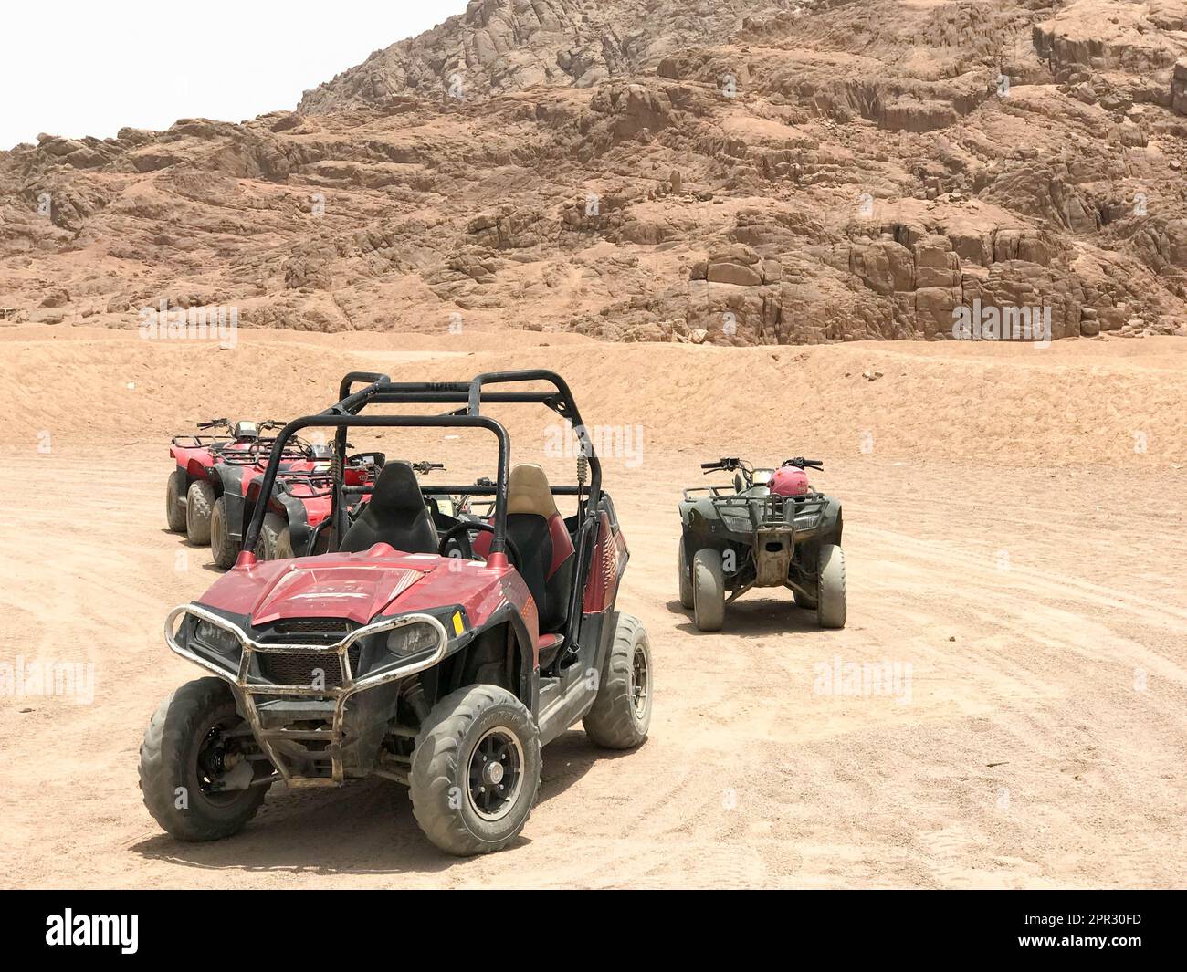 Kite buggy and desert hi-res stock photography and images - Alamy