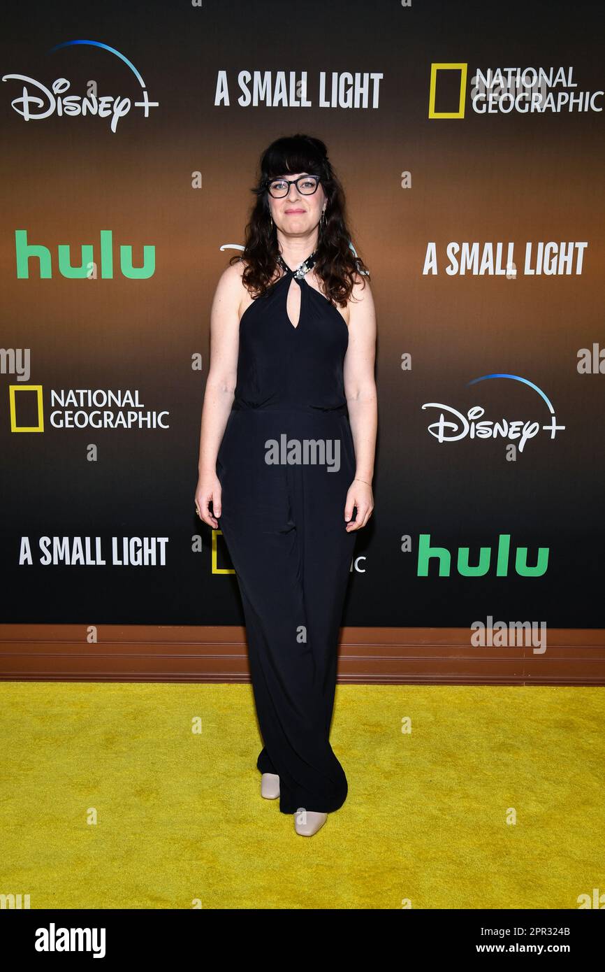NEW YORK - APRIL 25: Susanna Fogel attending the National Geographic ...