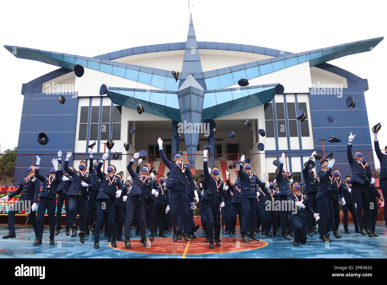 College graduation celebration Stock Photo - Alamy