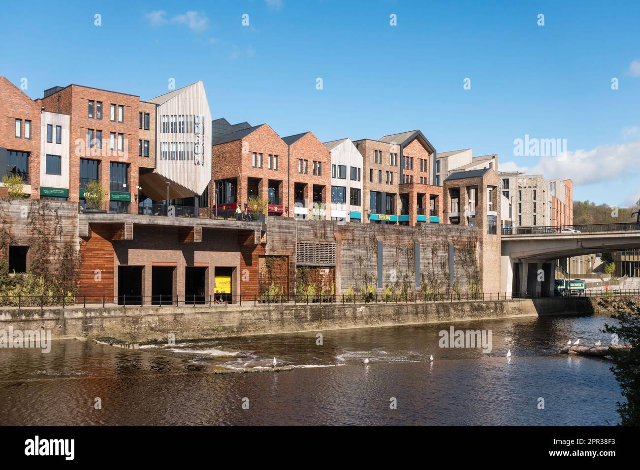 Riverwalk durham hi-res stock photography and images - Alamy