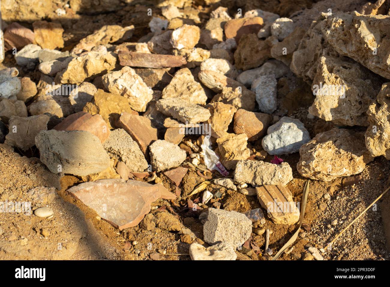 rocks and bricks in the desert of Egypt Stock Photo - Alamy