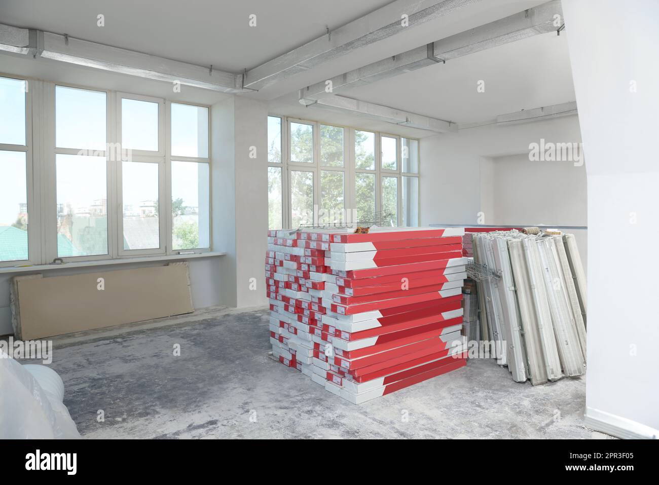 Room in apartment during repair. Home renovation Stock Photo - Alamy
