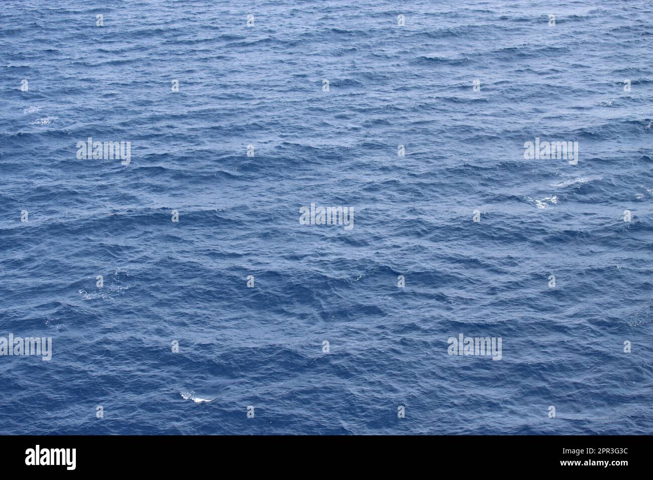 Deep sea water waves hi-res stock photography and images - Alamy