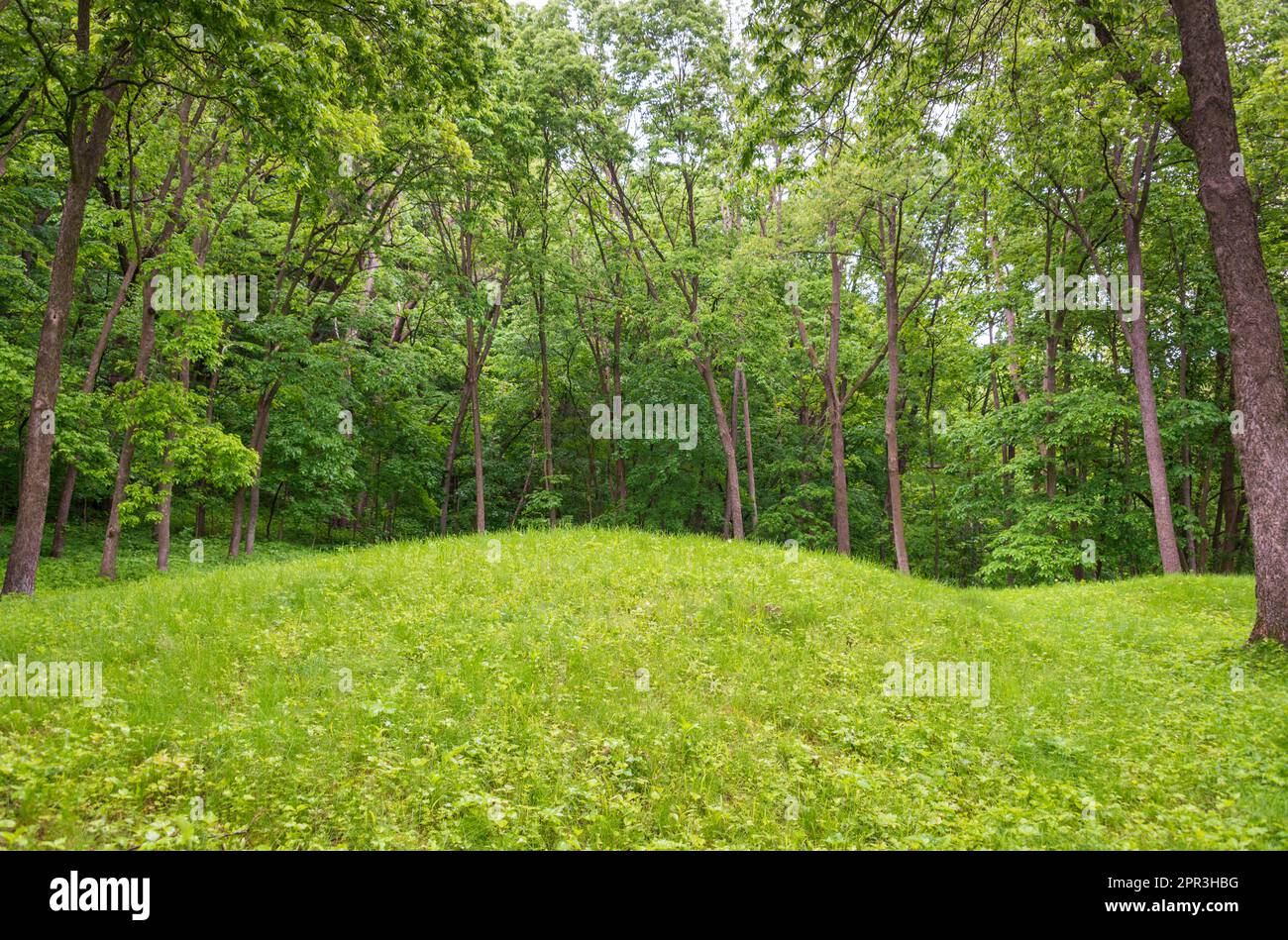 Effigy Mounds National Monument in Iowa Stock Photo - Alamy