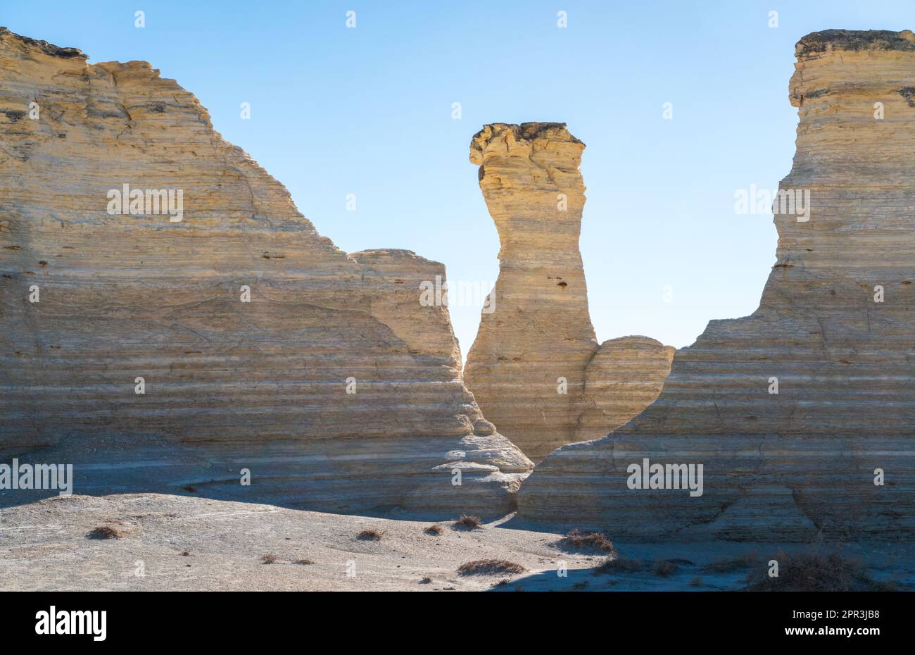 Monument Rocks, Large Chalk Formations in Kansas Stock Photo - Alamy