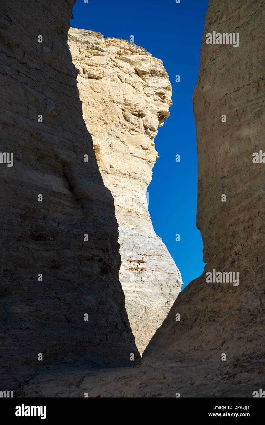 Monument Rocks, Large Chalk Formations in Kansas Stock Photo - Alamy