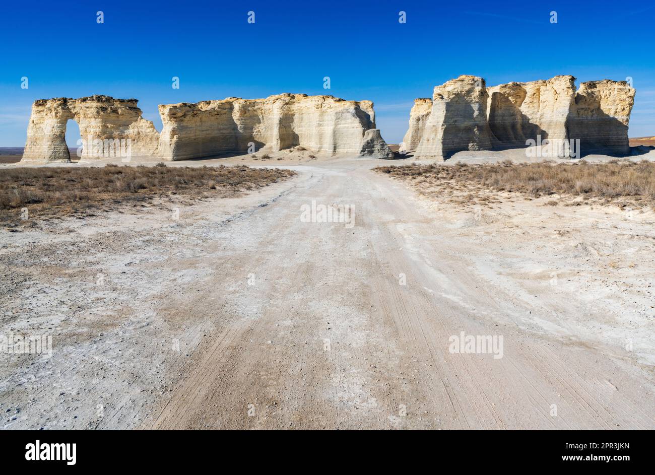 Monument Rocks, Large Chalk Formations in Kansas Stock Photo - Alamy
