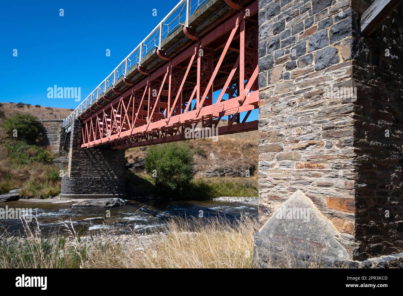 Hyde macraes road hi-res stock photography and images - Alamy