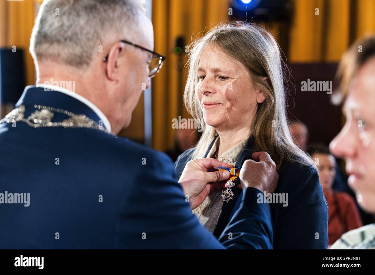 Annual ribbon shower hi-res stock photography and images - Alamy