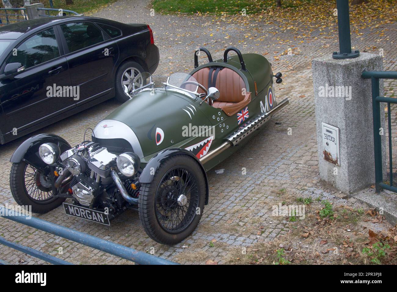 Morgan runabout hi-res stock photography and images - Alamy