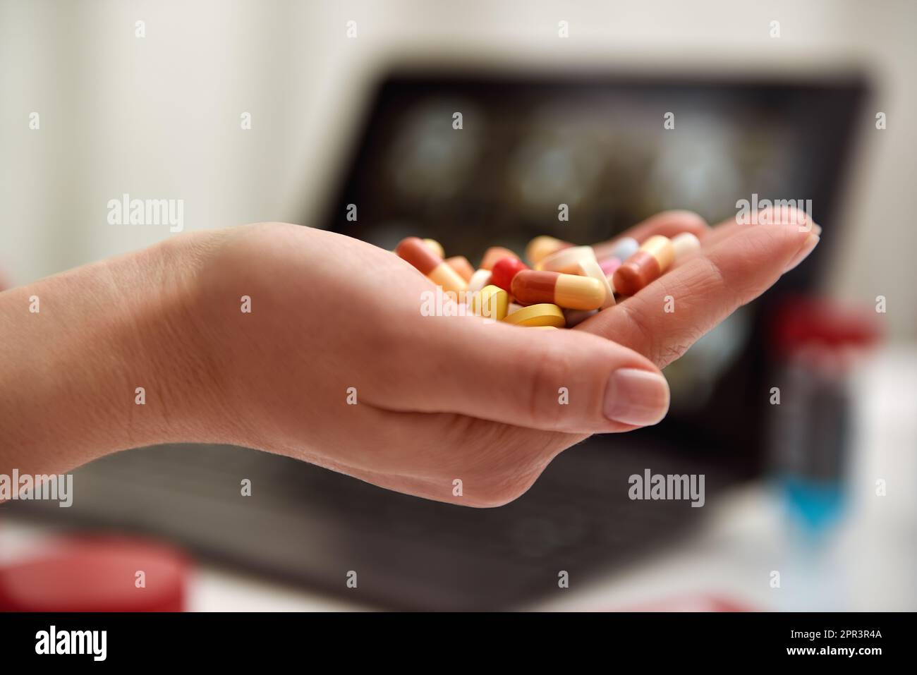 Female doctor in yellow hi-res stock photography and images - Alamy