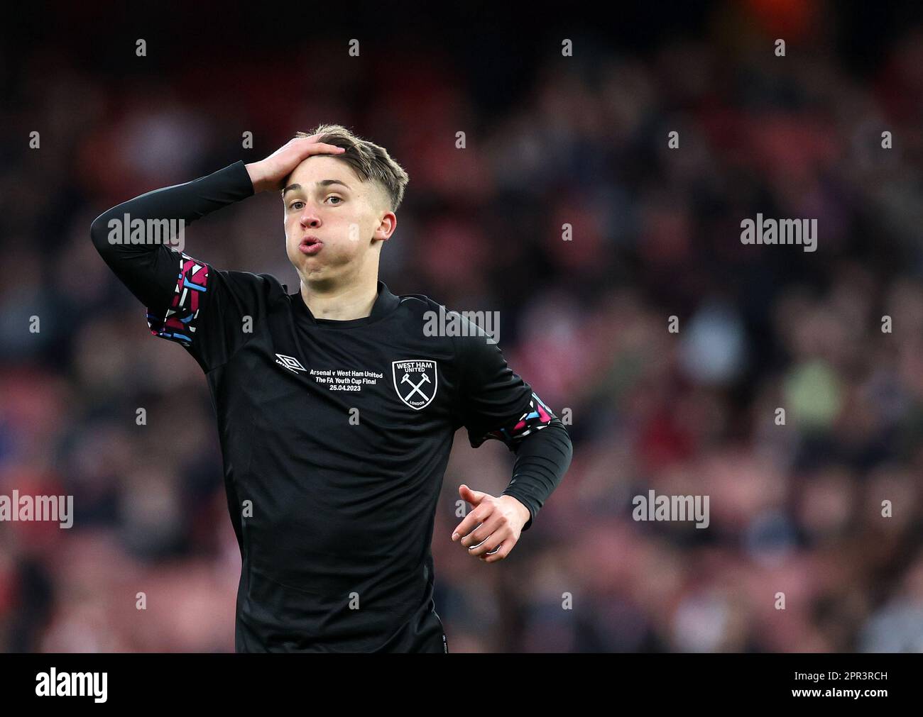 George earthy hi-res stock photography and images - Alamy