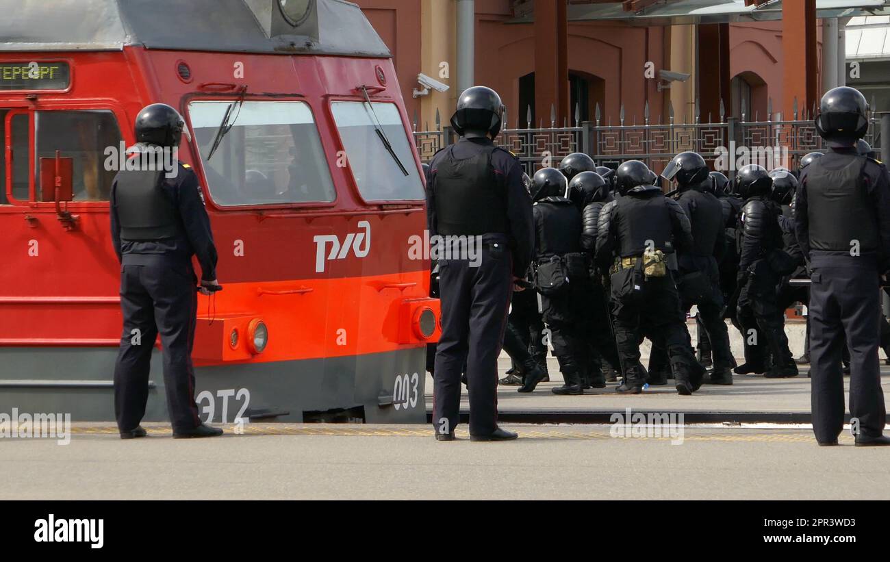 Roiot hi-res stock photography and images - Alamy