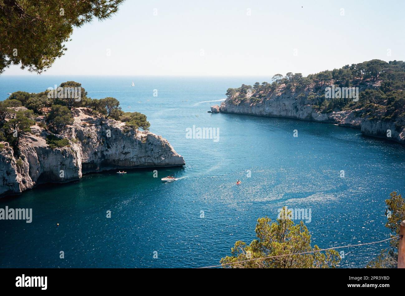Beautiful scenery blue sea hi-res stock photography and images - Alamy