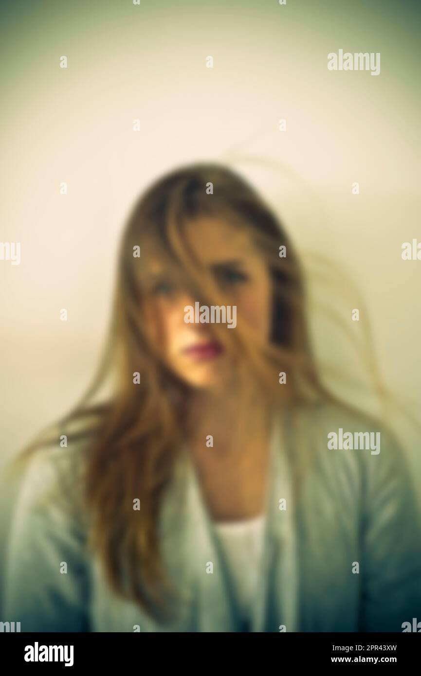 Girl blurred hi-res stock photography and images - Alamy