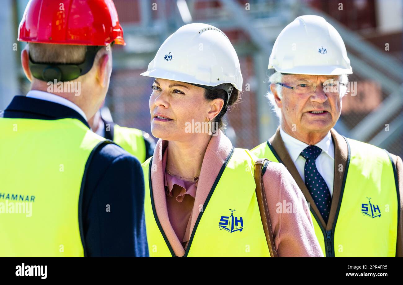 Sweden's Crown Princess Victoria and King Carl XVI Gustaf at the ...