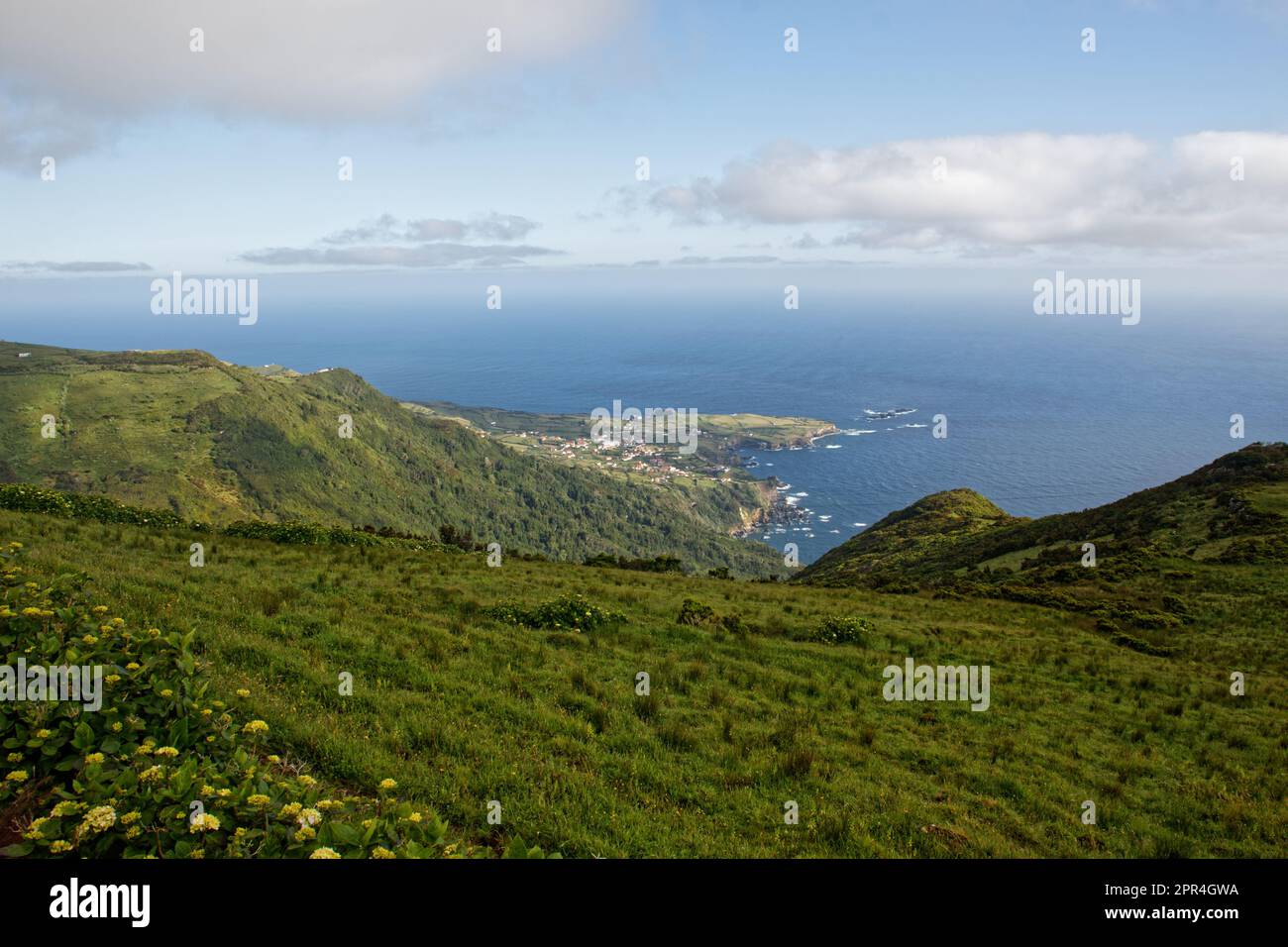 Atlantic ocean azores portugal atlantic ocean acores hi-res stock ...