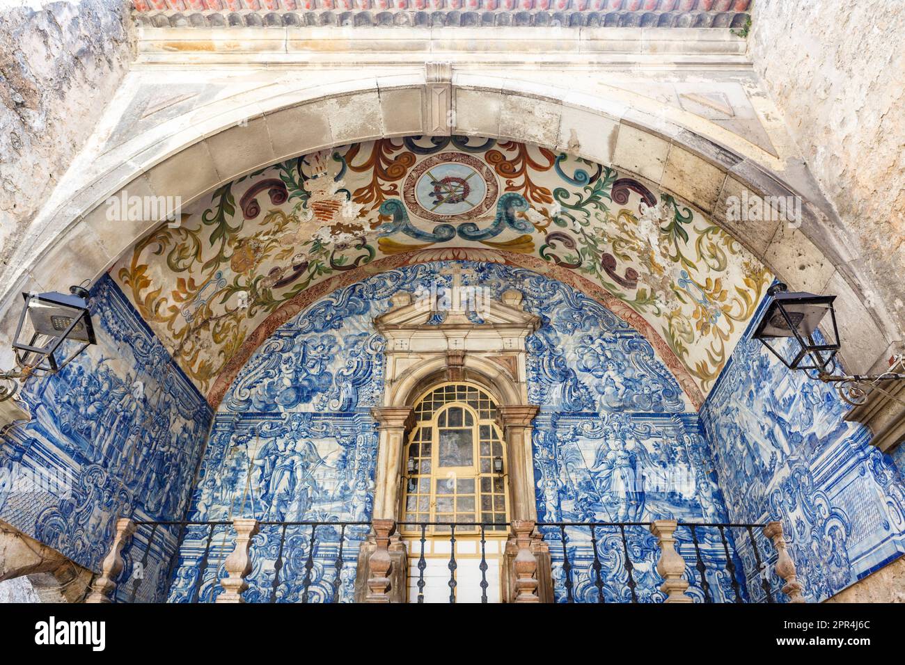 Beautiful entrance to the town of Obidos, arched entrance of the gate ...