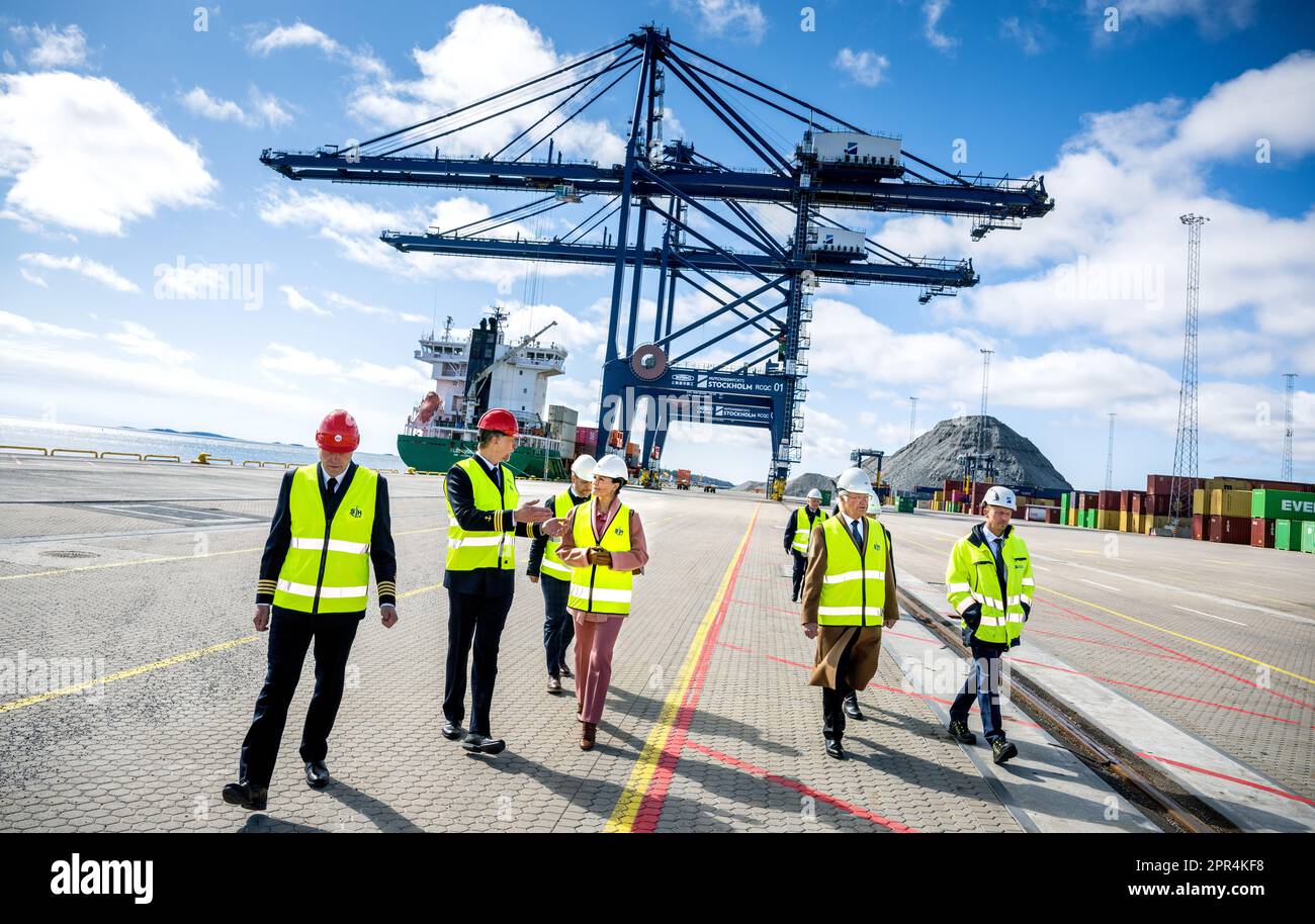 Sweden's Crown Princess Victoria and King Carl XVI Gustaf at the ...