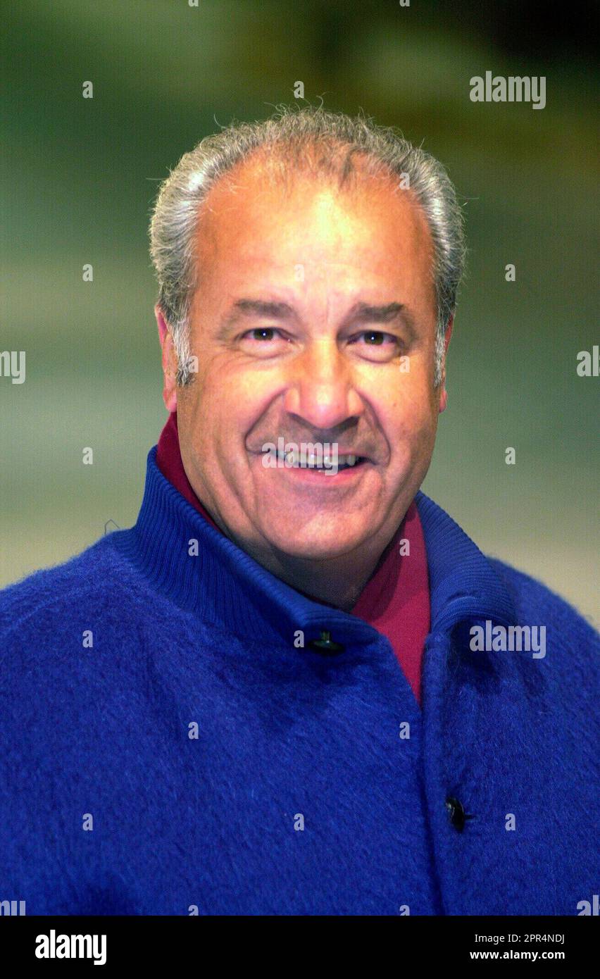 Neuss, Deutschland. 05th Jan, 2001. ARCHIVE PHOTO: Manfred ...